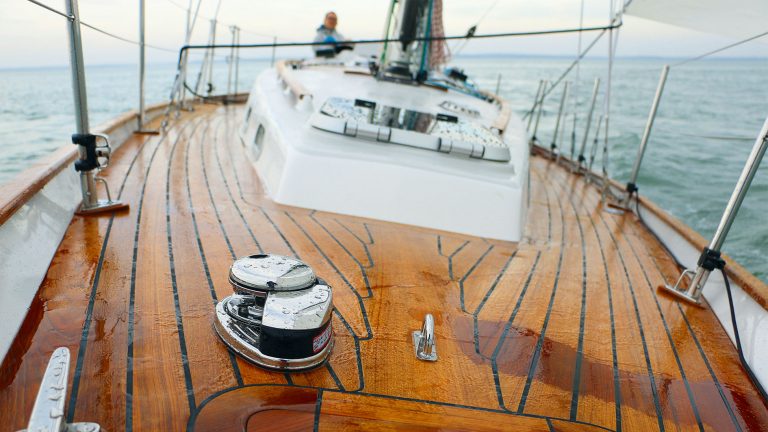 Keeping your boat afloat: how to find and fix hull moisture