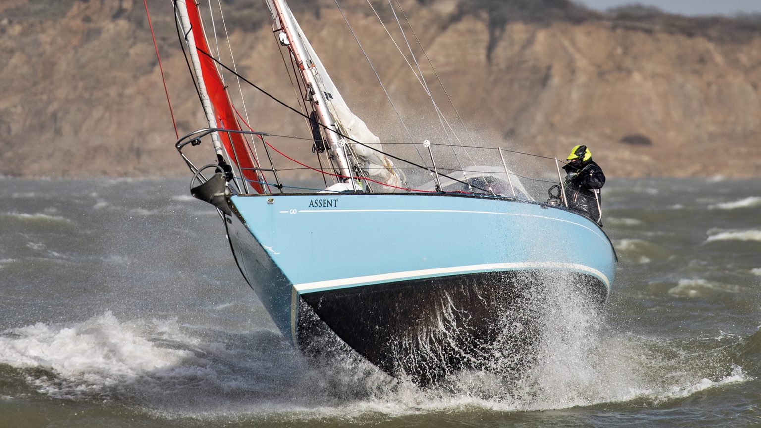 ‘We seemingly plunged off the edge of the world’: Experiencing freak waves