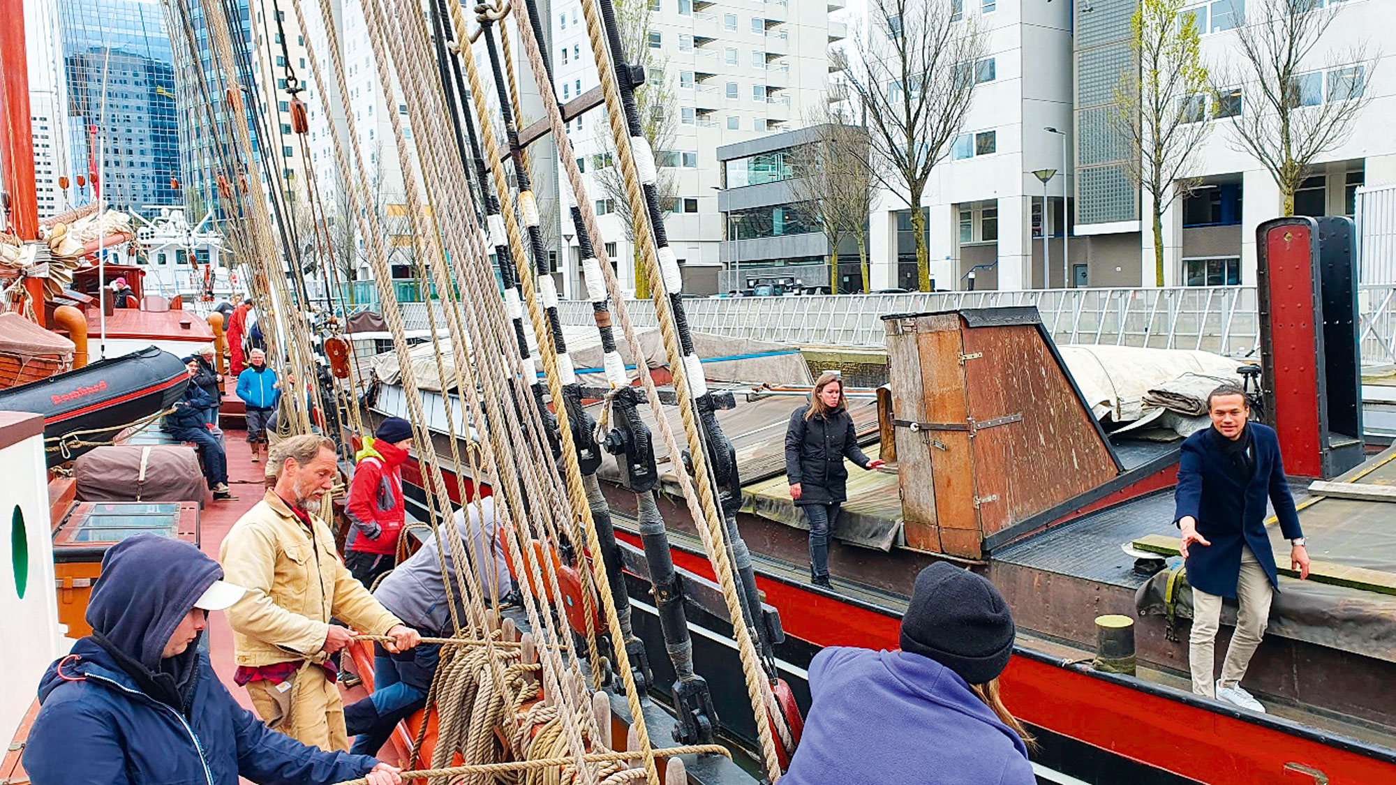 Sailing around 3,500 miles on the 1917 schooner Oosterschelde: Training ...