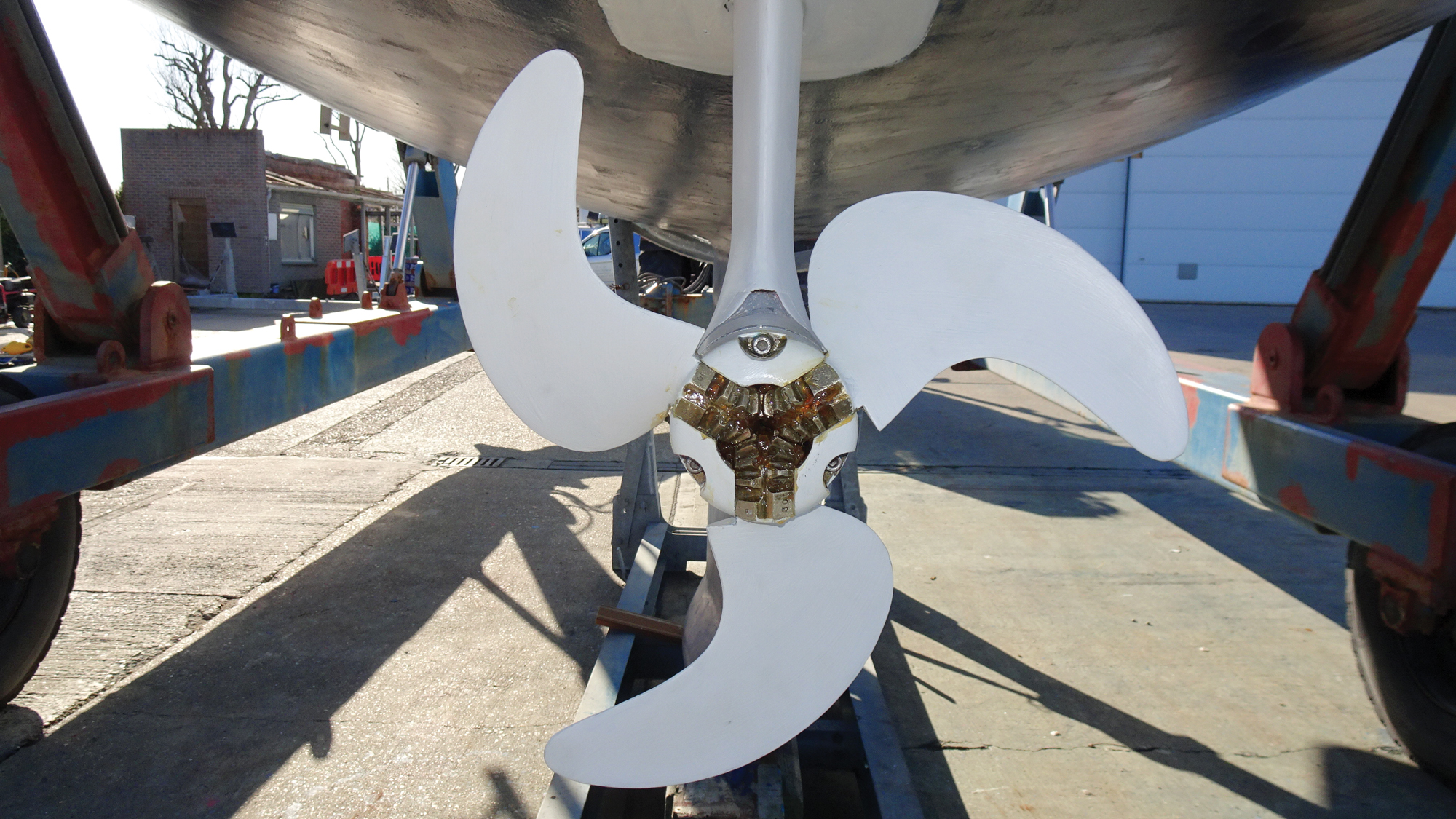 How we installed a new engine on our yacht