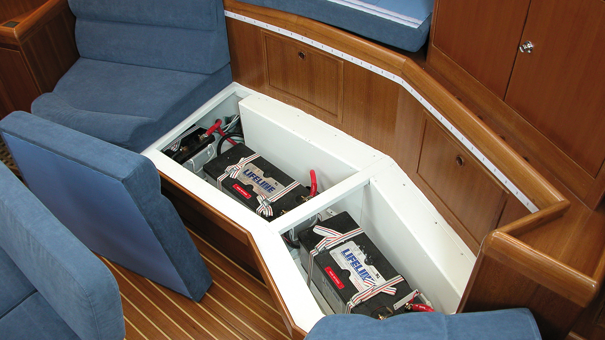 How to improve power management on a yacht
