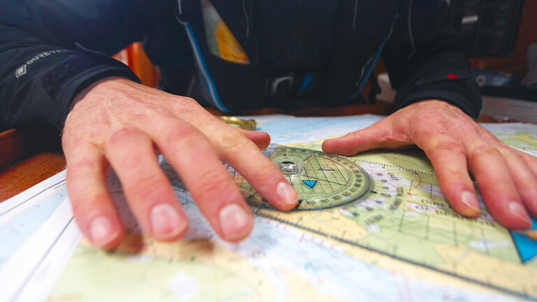 The secrets behind a compass: What are agonic and isogonic lines?