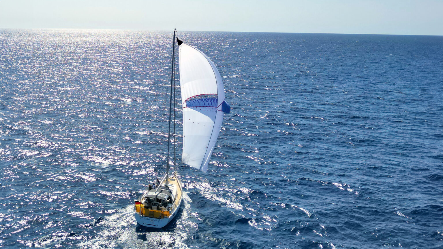 The secrets behind a compass: What are agonic and isogonic lines?