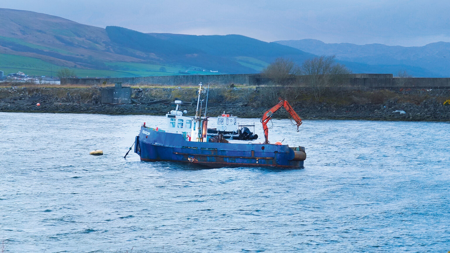 Everything you need to know about swinging moorings - Yachting Monthly