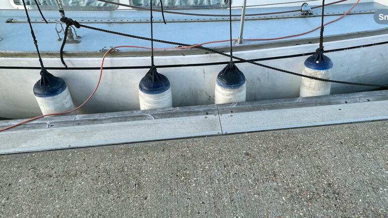 How to moor your yacht (and how not to) - Yachting Monthly