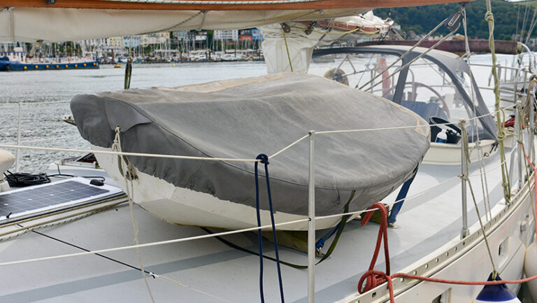 Freedom 40 used boat review: Unstayed marvel still going strong ...