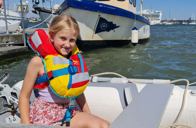 Spinlock Deckvest NEMO Children’s Lifejacket Review – Little People ...
