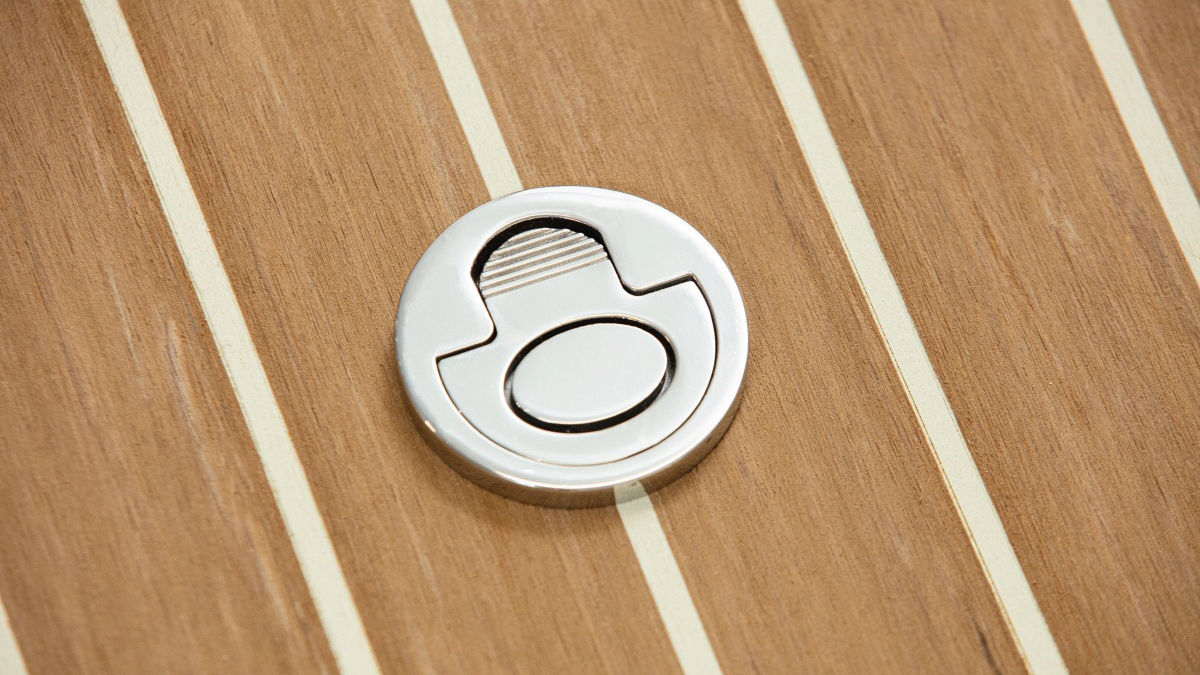 Modern (and more sustainable) alternatives to teak decking