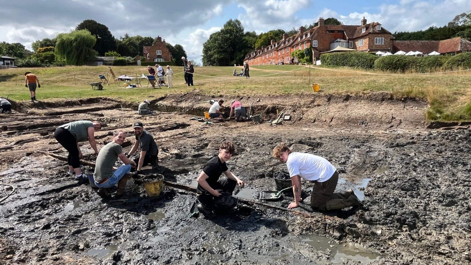 Historic Shipbuilding: Buckler’s Hard dig unearths rare 18th century ...