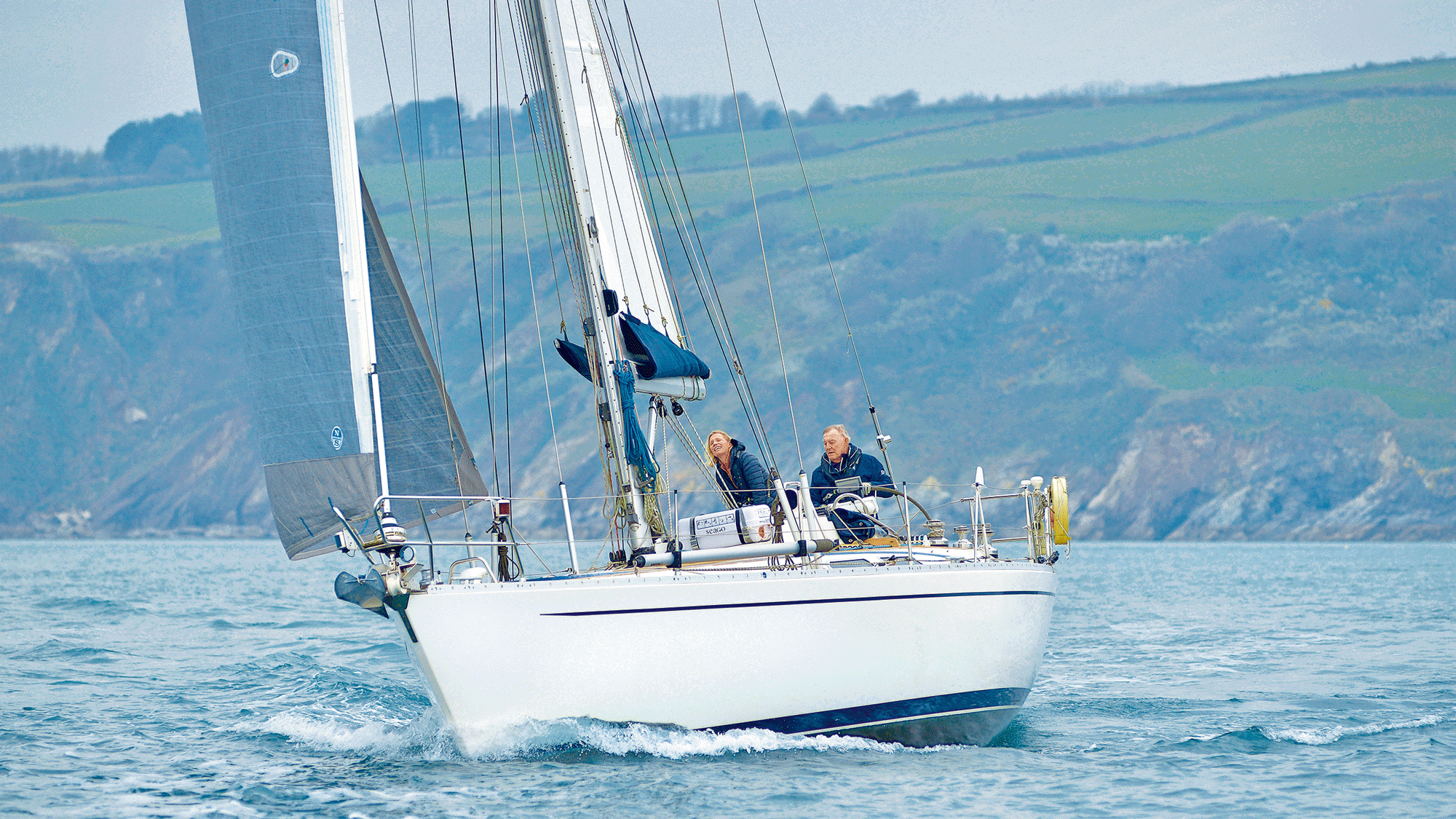 Used Sweden Yachts 390 Review: This Swedish Classic Still Turns Heads