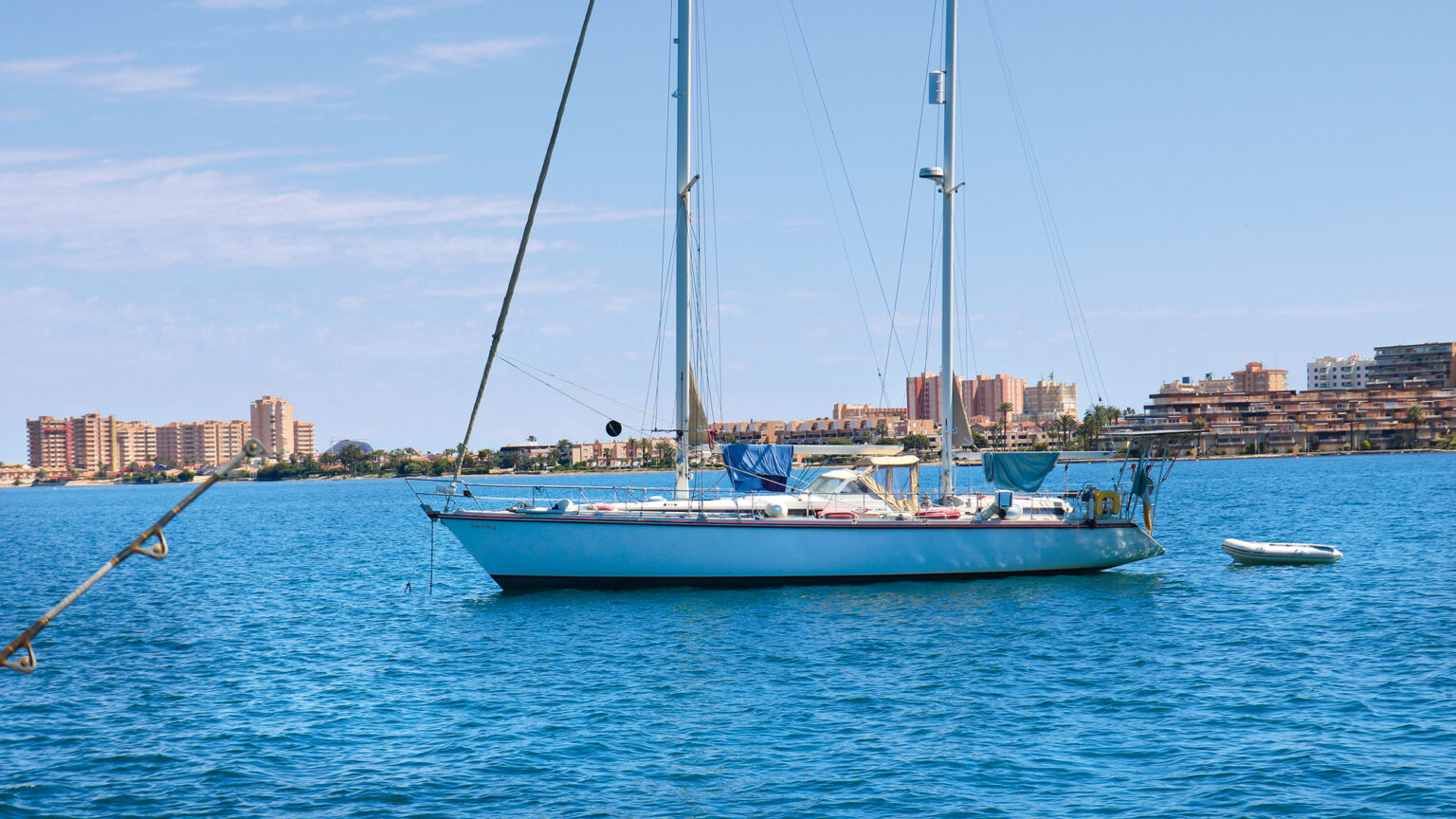 How to find the perfect sailing crew match (and avoid know-it-alls)