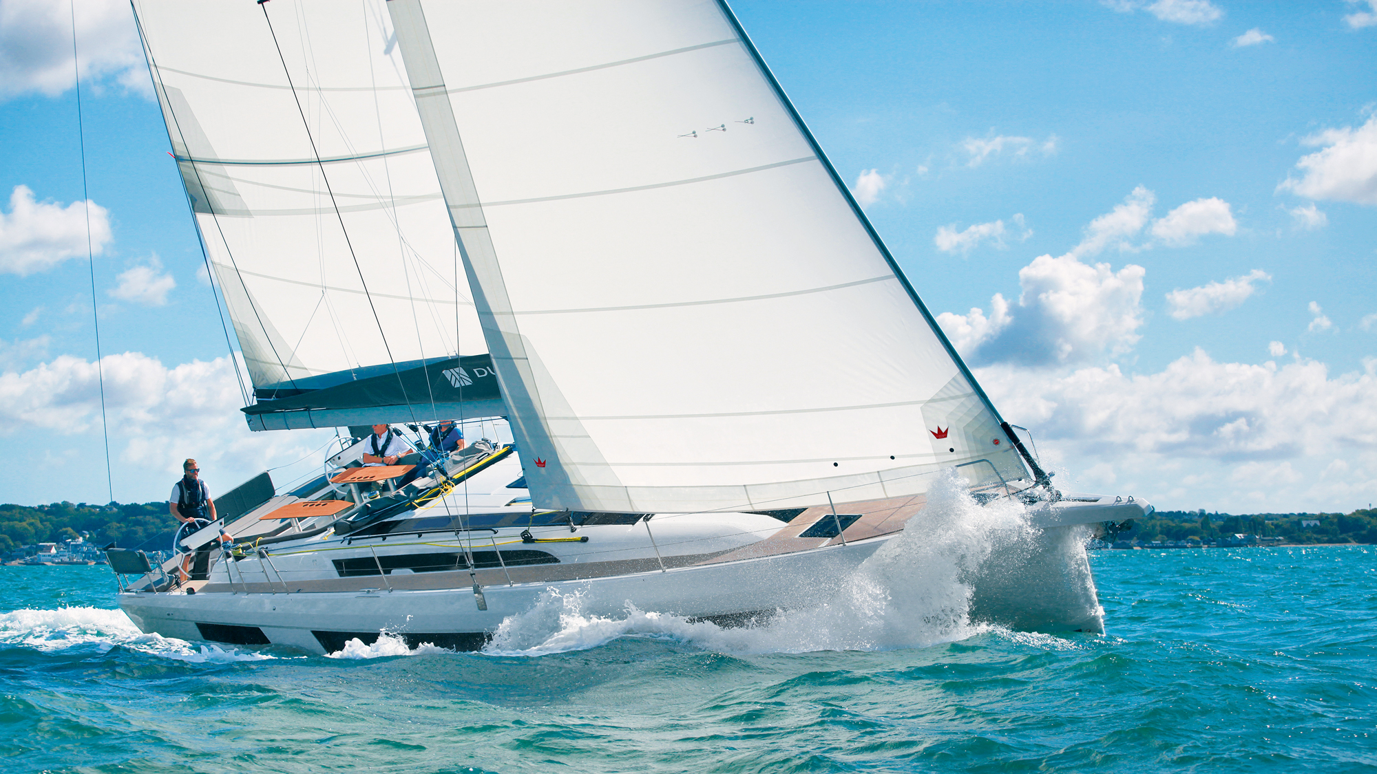 Dufour 48 review: Pushing the cruising concept to the extreme ...