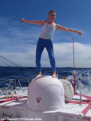 Vendée Globe: Sam Davies rounds Horn - Yachting World