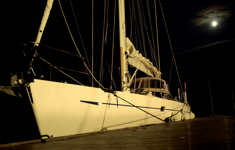 Oyster 54 review: from the archive - Yachting World