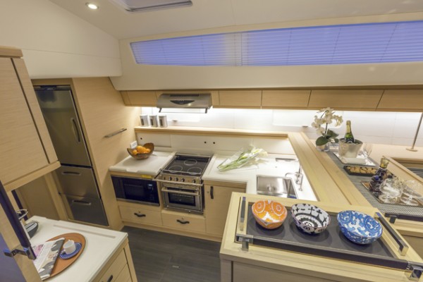 Jeanneau 64 boat test – Yachting World