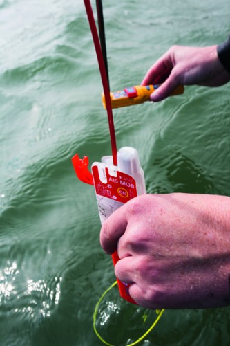 Tested: AIS MOB devices – Yachting World