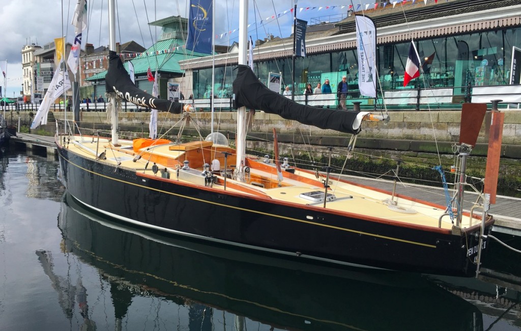 Loïck Peyron's solo race on Pen Duick II