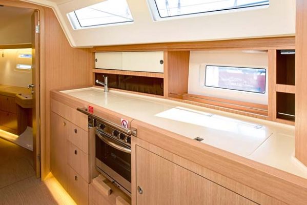 Azuree 41 on test: a polished performer from Sirena Marine of Turkey ...