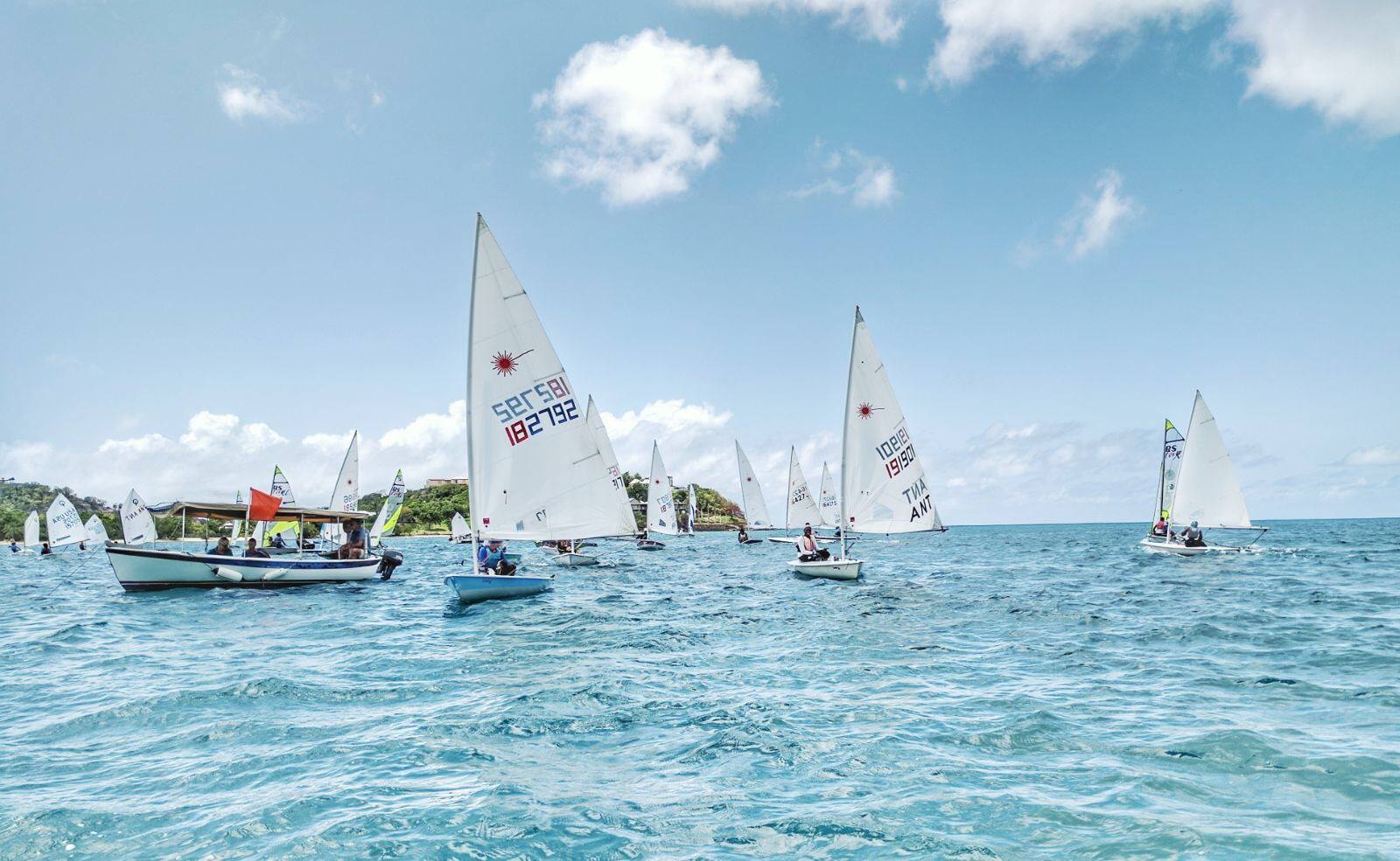 Dinghy sailing: why it's great for beginners and keelboat sailors ...