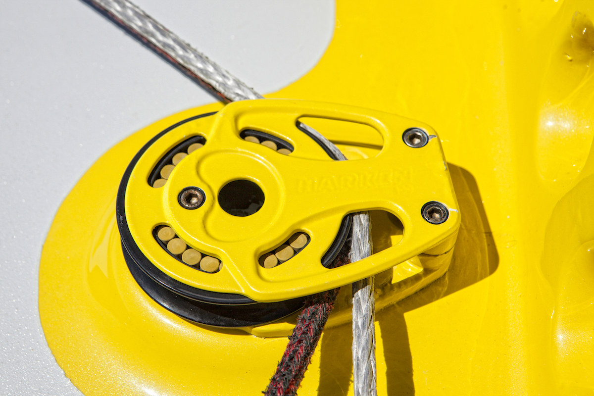 A Capella, the invincible little yellow trimaran