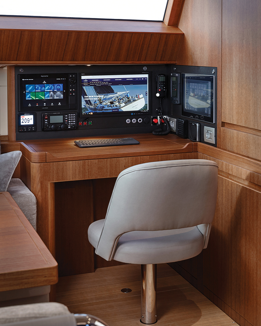 Contest 85CS: This Dutch superyacht is a seriously efficient sailing ...