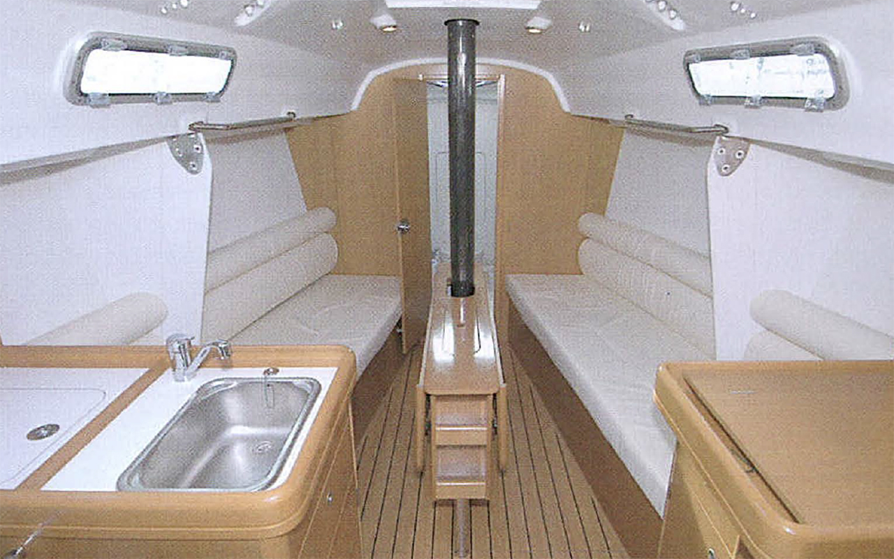 Beneteau First 34.7 review: from the archive - Yachting World