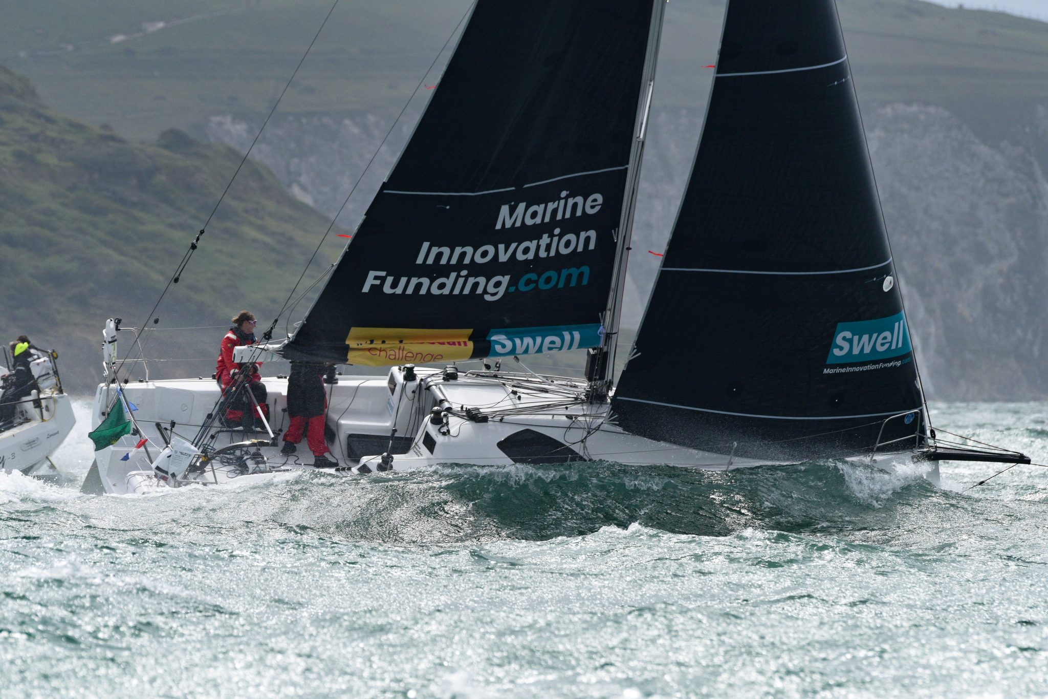 Racing 695 miles double-handed: Fastnet contest goes to the line ...