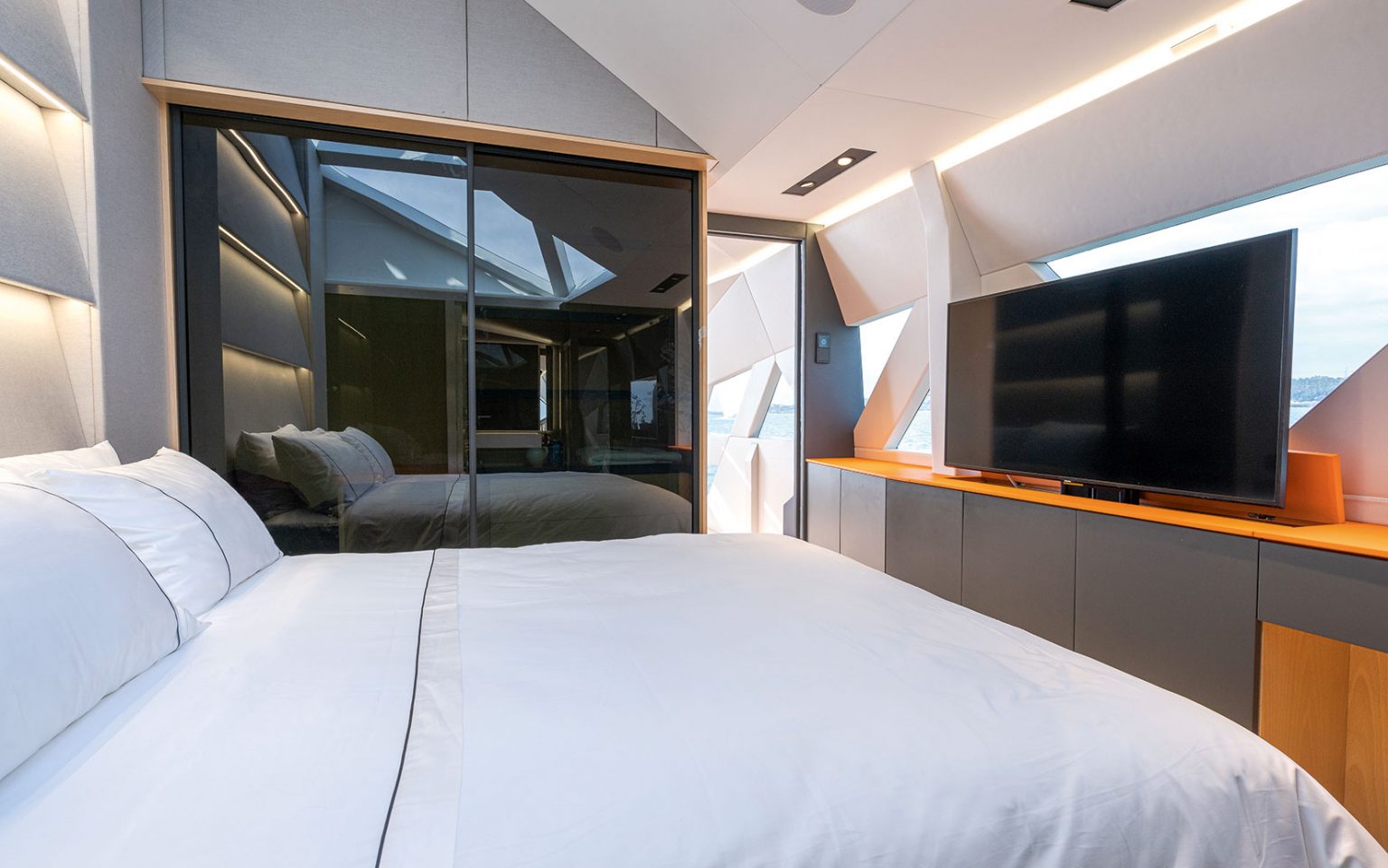 Trimaran Hanstaiger X1 - Yacht Boat News | Sailing Yachting Events