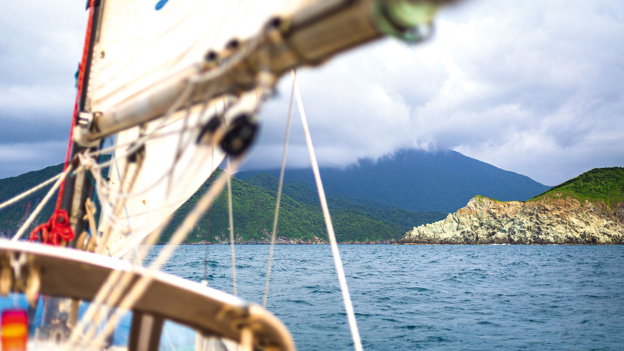 Sailing Colombia: where mountains meet the ocean - Yachting World