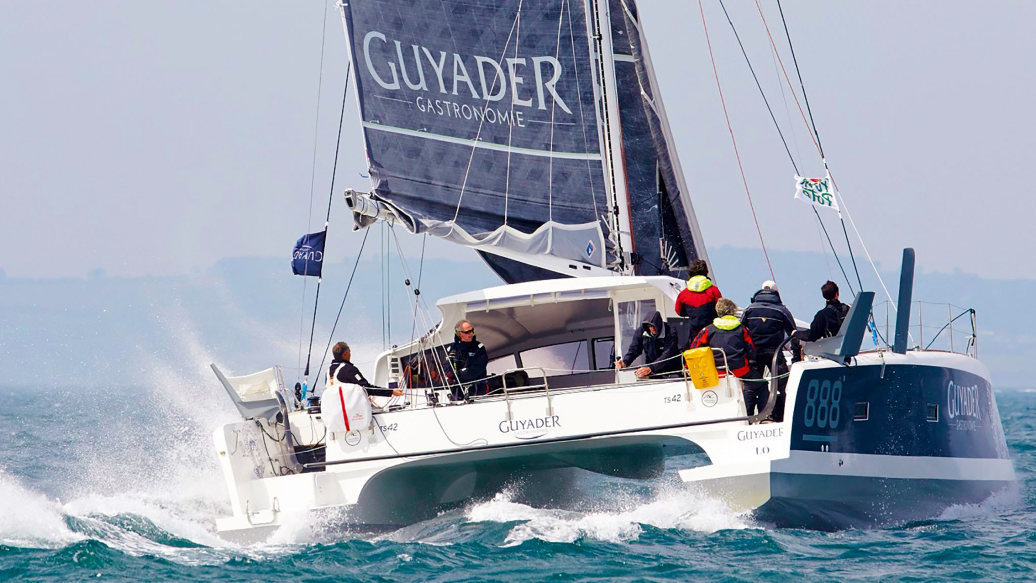 Catamaran sailing: expert multihull techniques - Yachting World