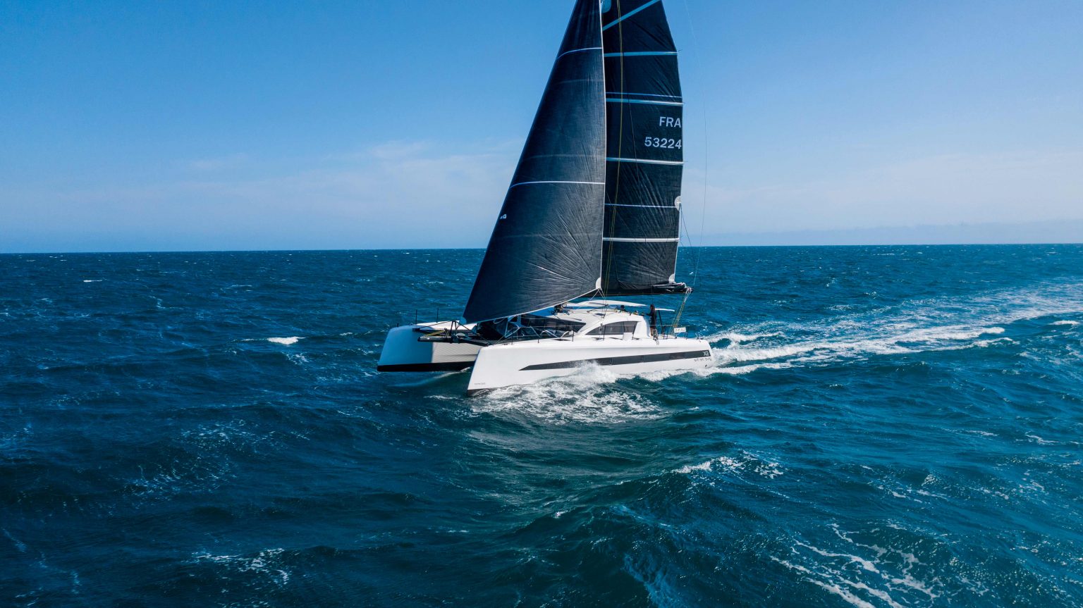 Catamaran sailing: expert multihull techniques - Yachting World