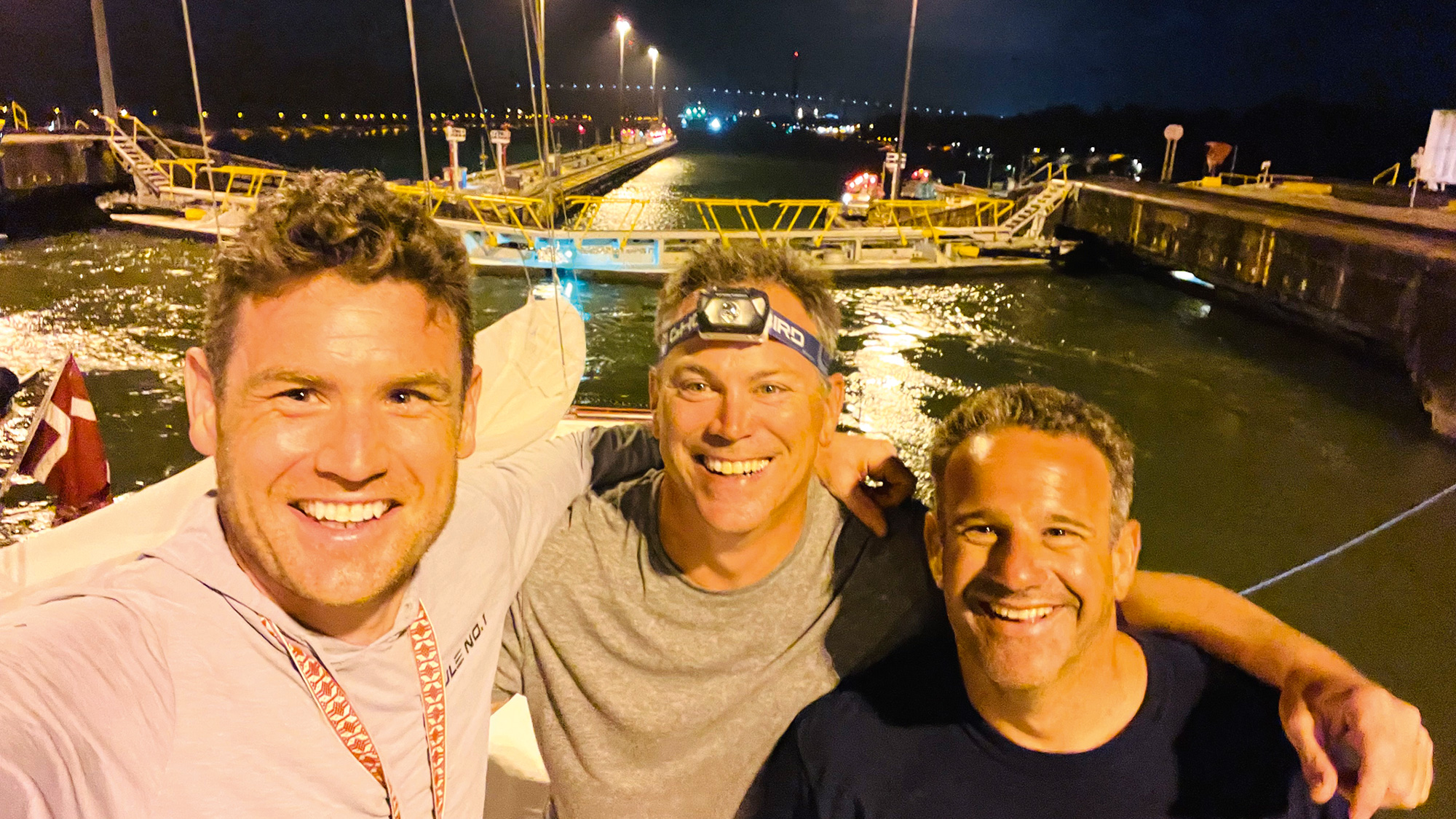 Through the Panama Canal in a yacht - Top Cruise Trips