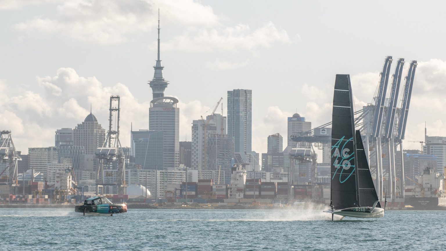 AC40: first flight for the ‘mini’ America’s Cup yachts - Yachting World