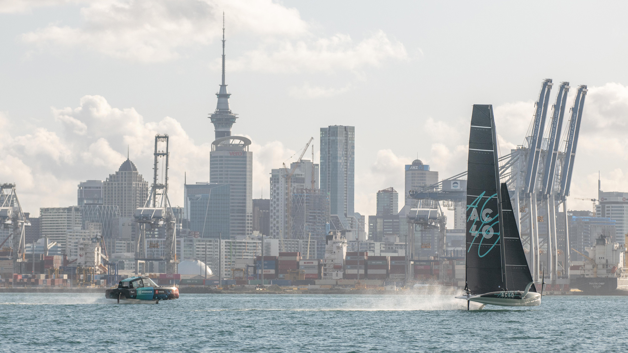 AC40: first flight for the ‘mini’ America’s Cup yachts - Yachting World