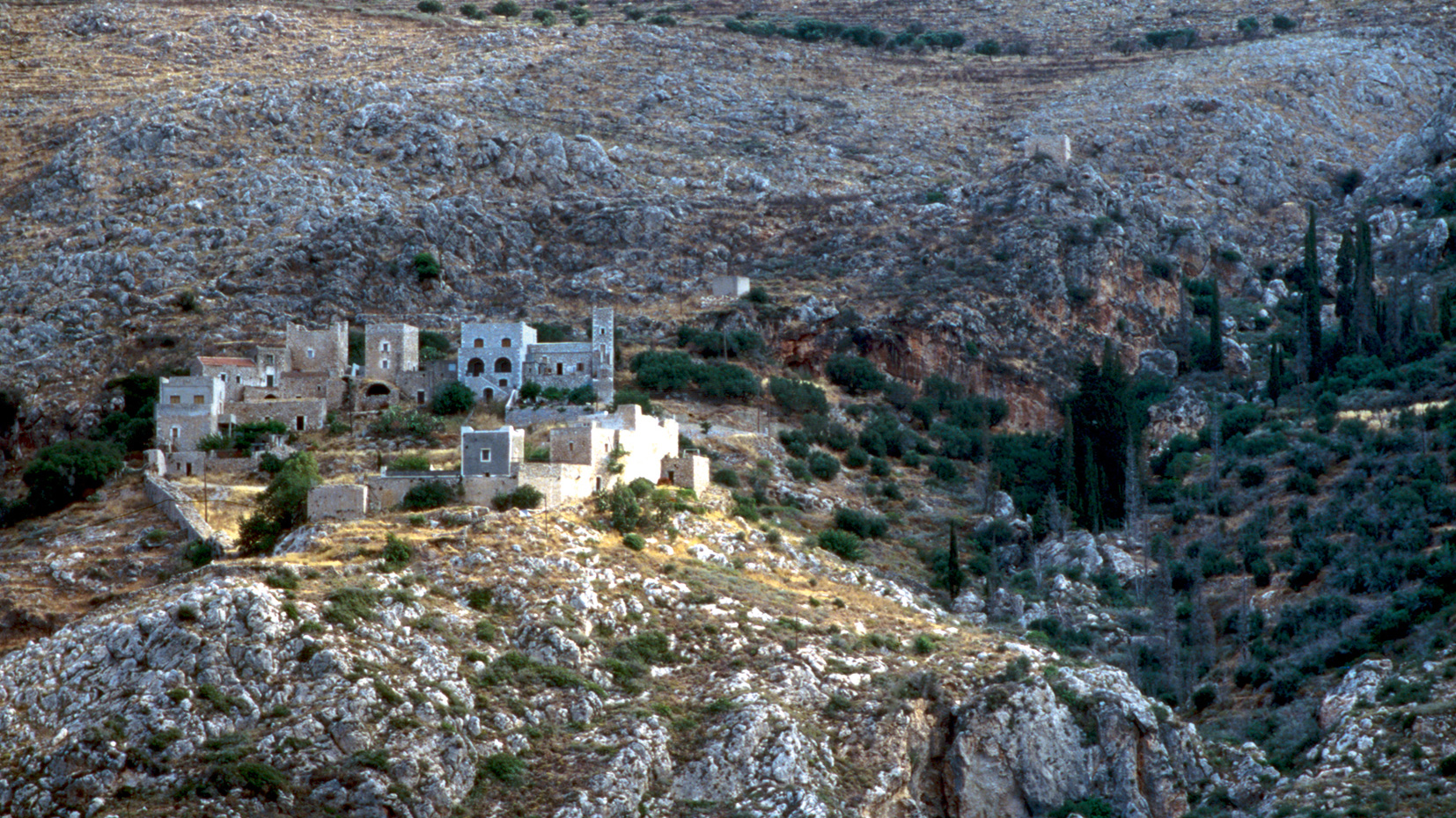 Great Seamanship: sailing through desert storms in the Suez Canal ...