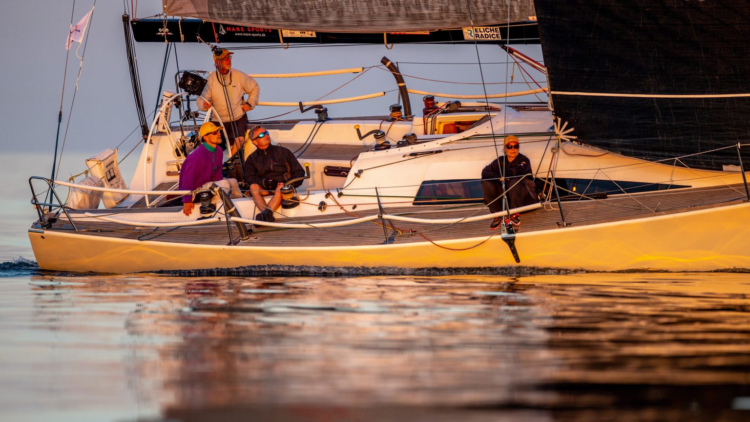 Light wind sailing skills with Pip Hare - Yachting World