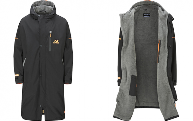 8 best changing robes for winter swimming - Yachting World