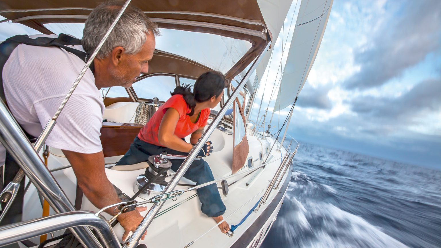 How to be a valuable first mate - Yachting World