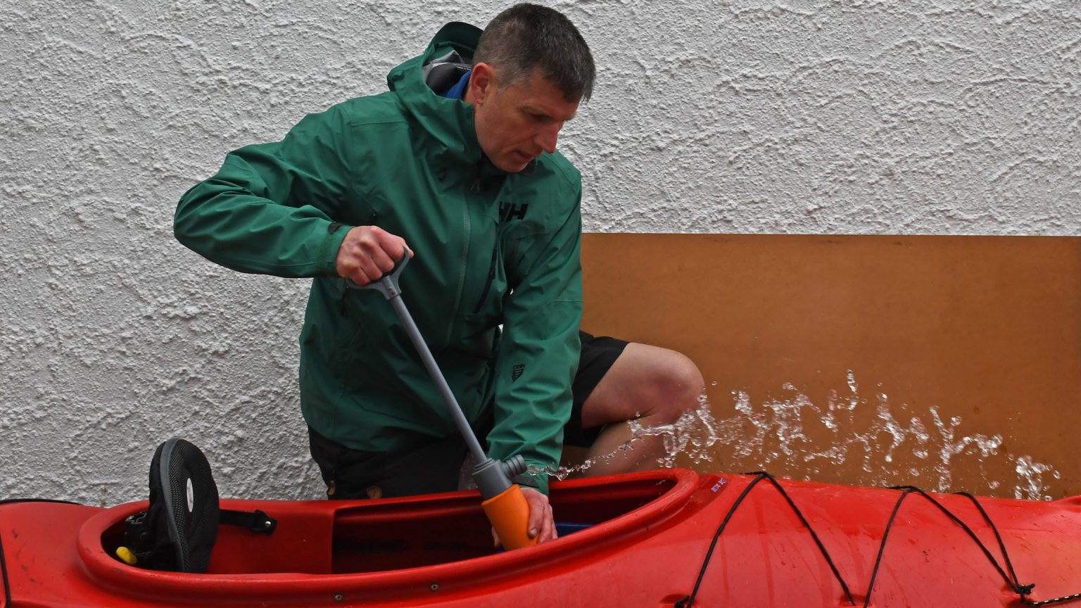 Best kayak bilge pumps for quickly and efficiently emptying your boat