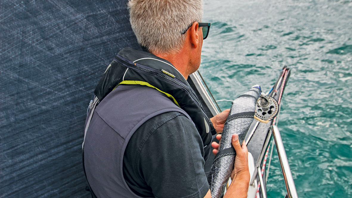 Double handed sailing skills: Furling sails - Yachting World