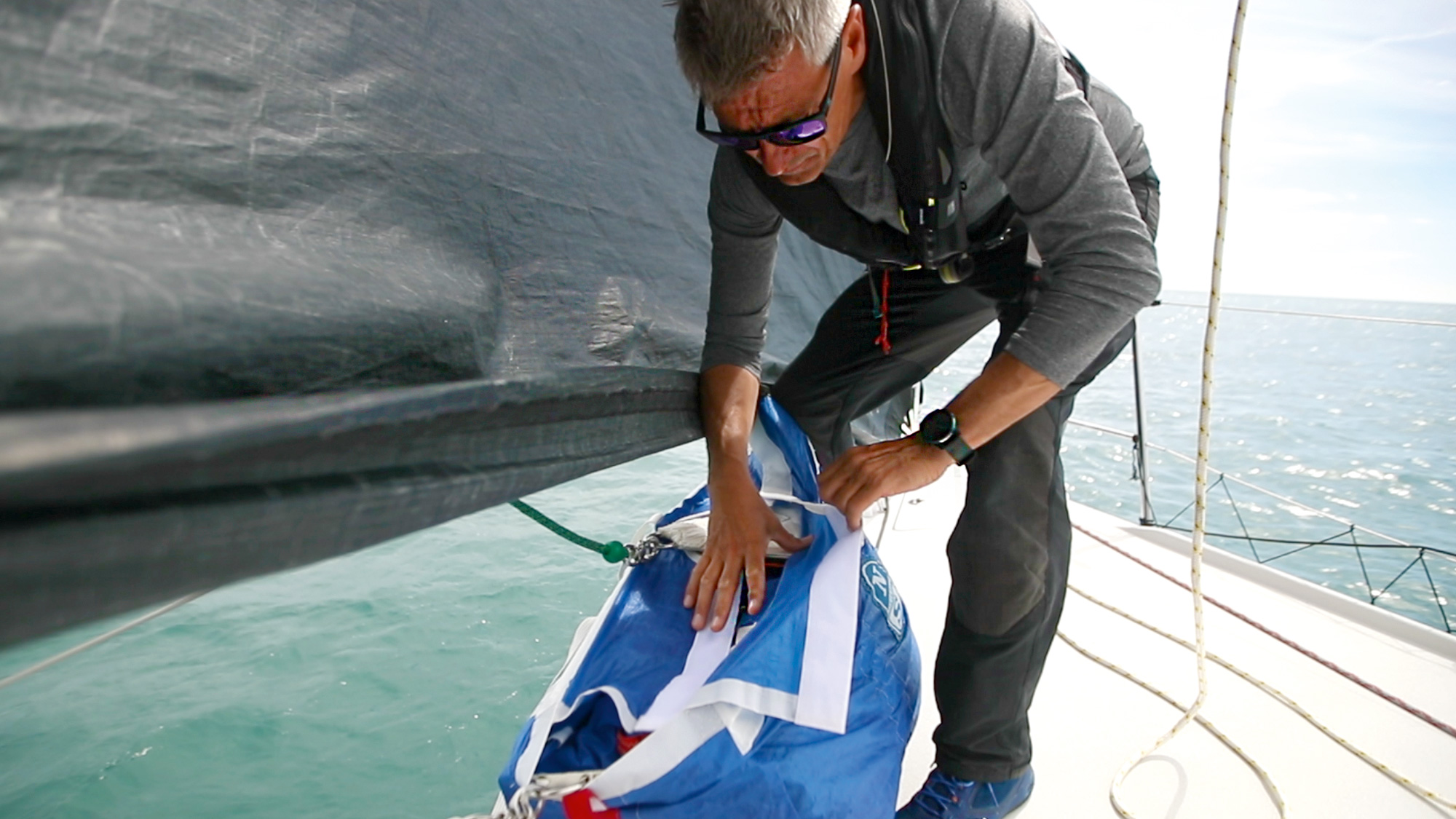 Double handed sailing skills: handling symmetric spinnakers - Yachting World
