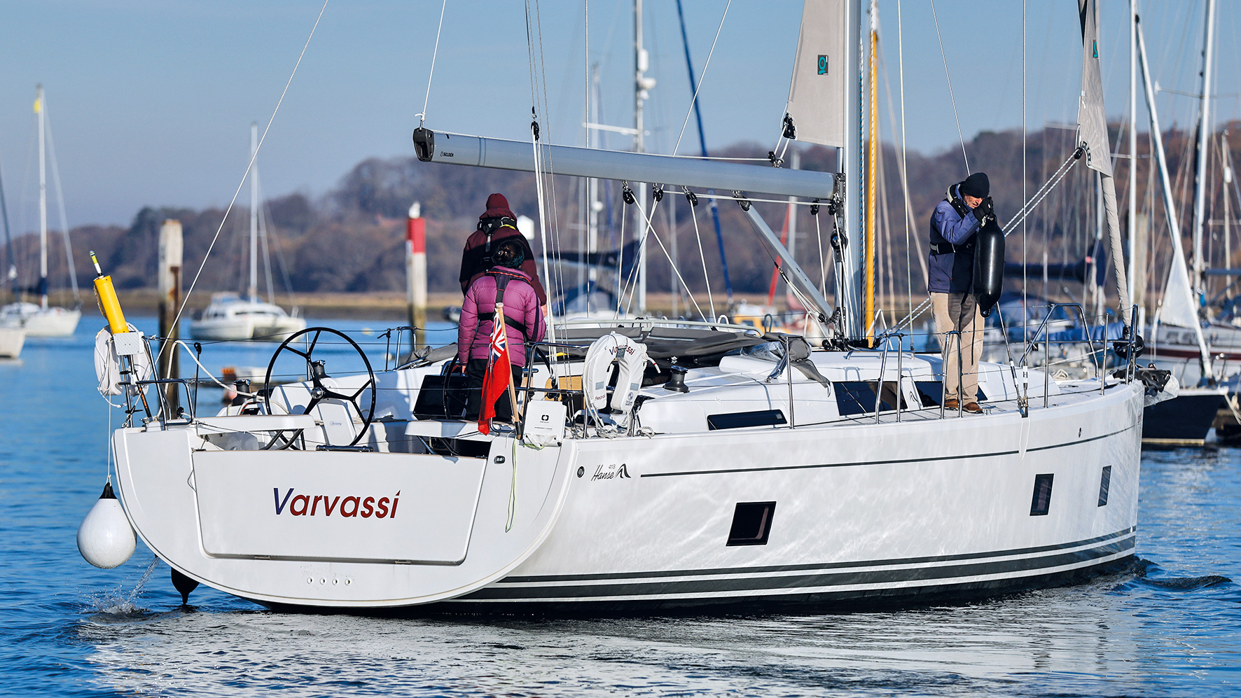 How to manoeuvre a yacht under power - Yachting World