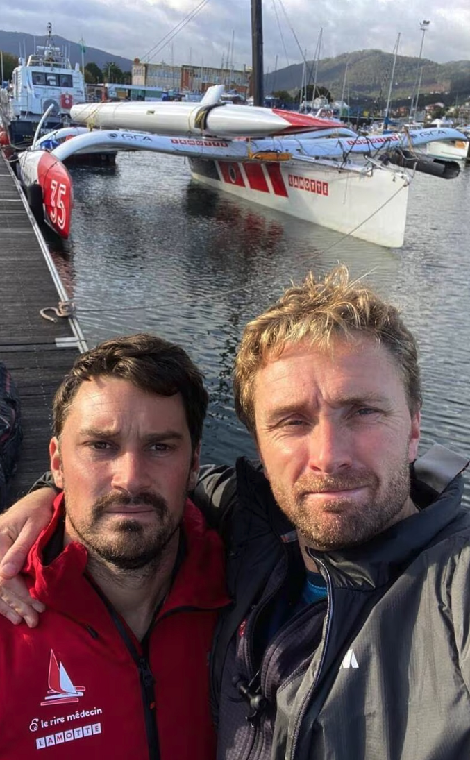 Amazing rescue: Ocean 50 trimaran sails home on one float - Yachting World