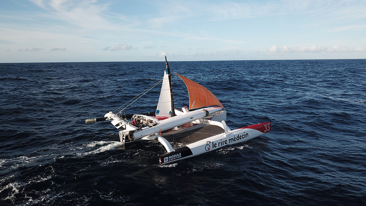 Amazing rescue: Ocean 50 trimaran sails home on one float - Yachting World