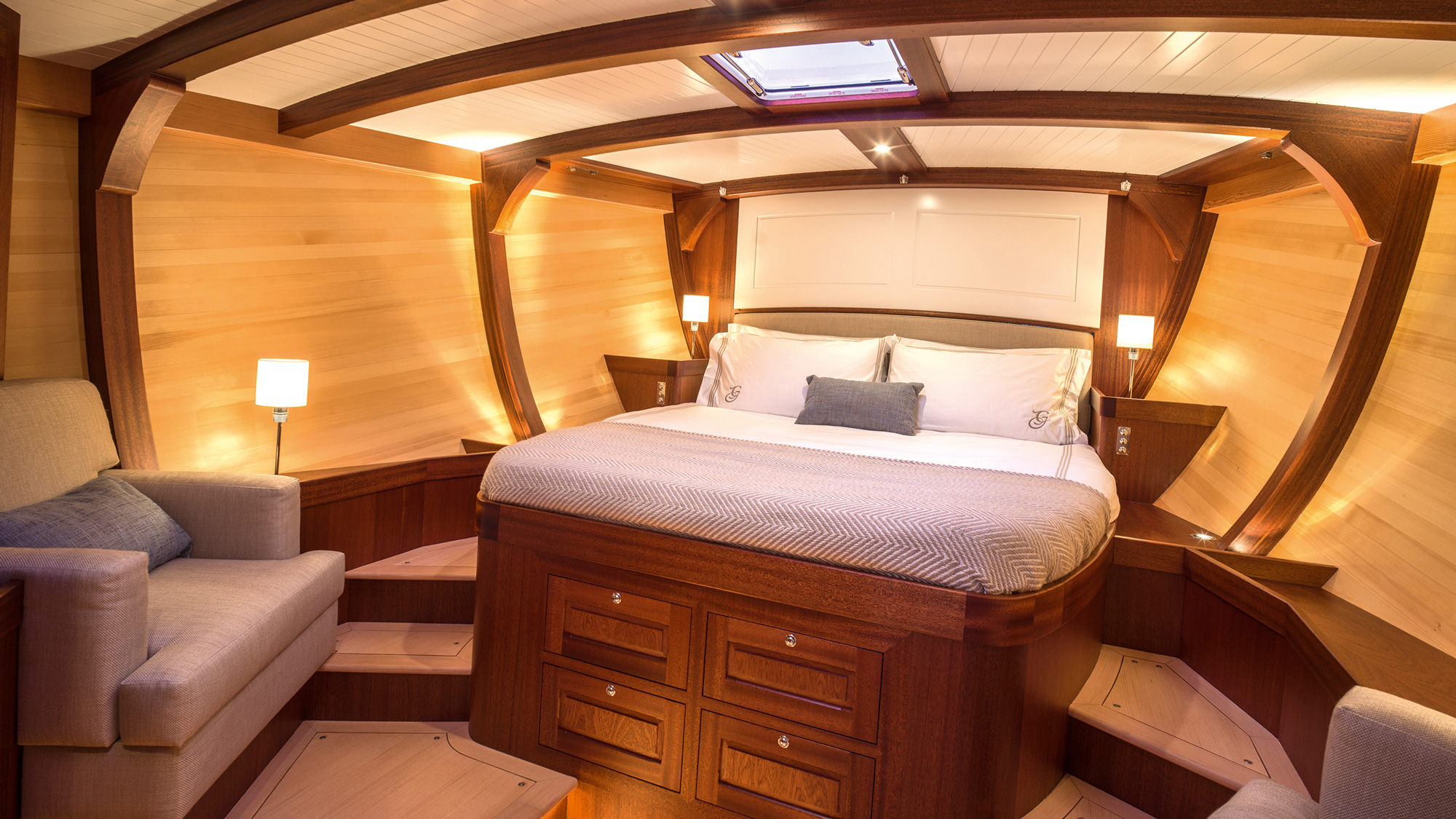 Spirit 72DH review: latest modern classic stunner - Yachting World