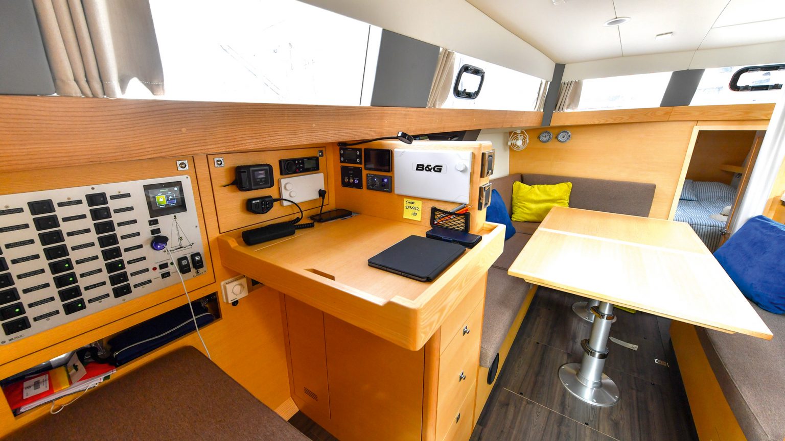Ovni 430 review: new interpretation of a successful concept