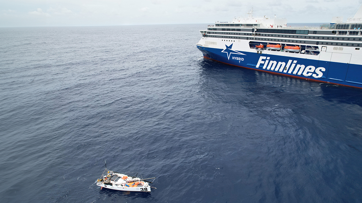 1,200 miles by jury rig in the Roaring Forties - Yachting World