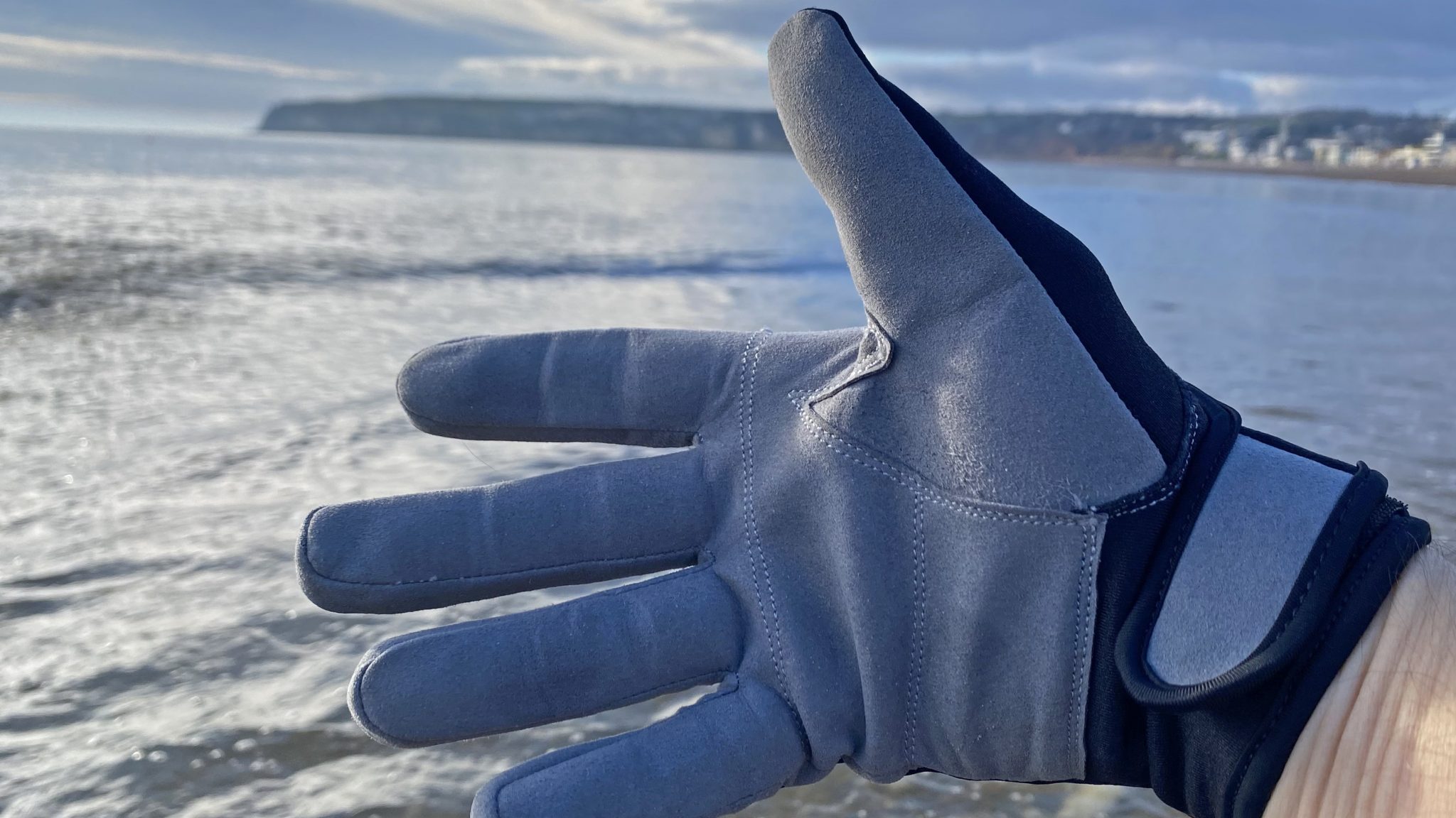 The best kayaking gloves: 11 all-weather paddling gloves tried and ...