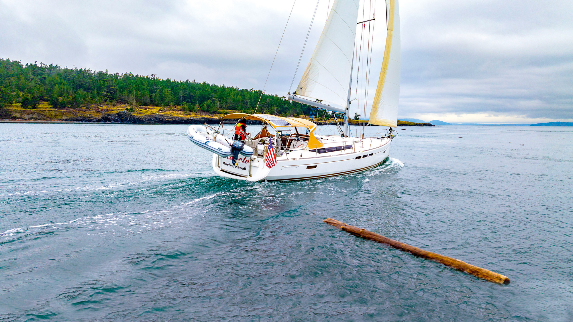 Cold water cruising: sailing in perfect tranquility in the San Juan Islands