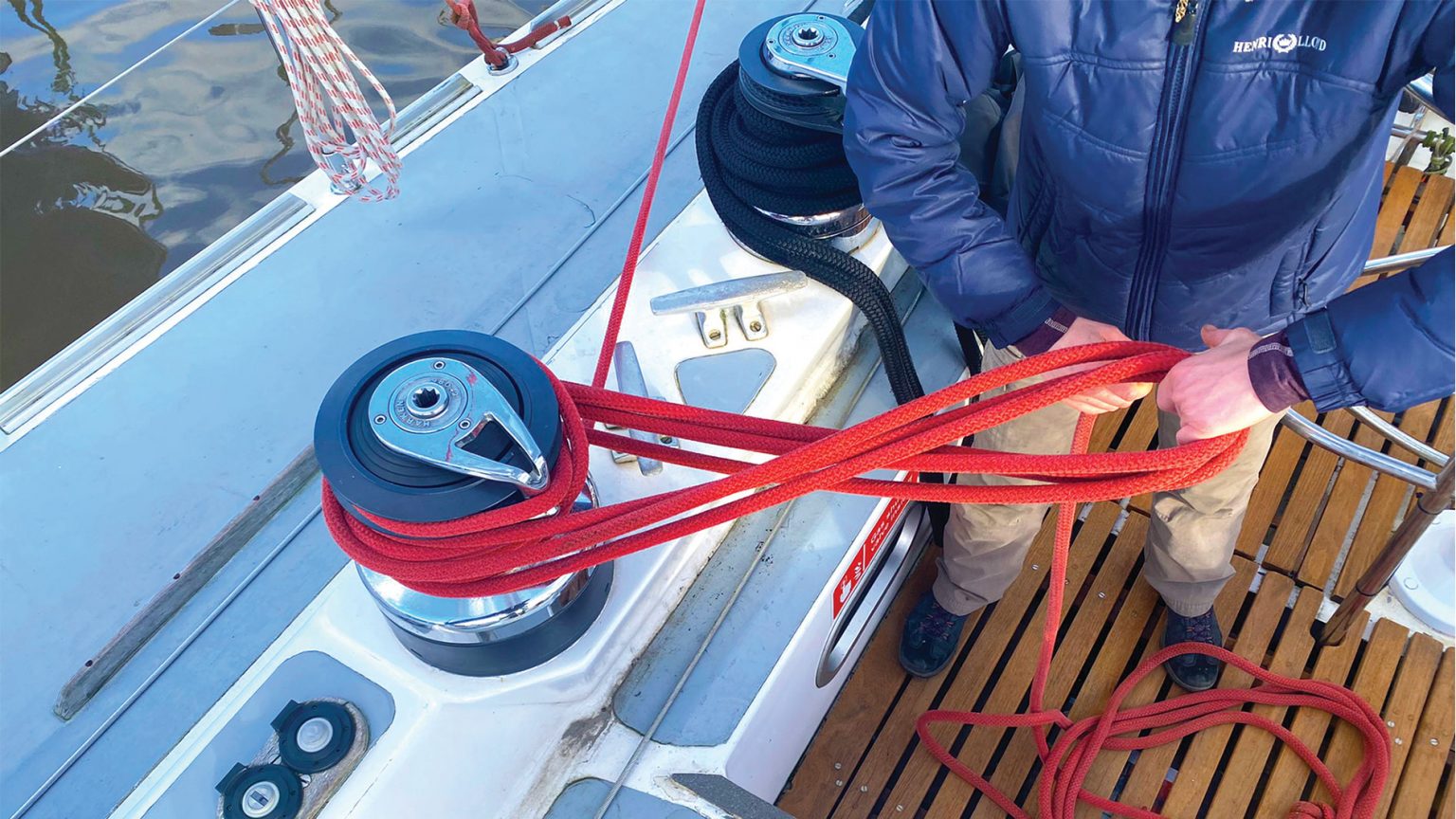 An expert guide to safe line handling at sea